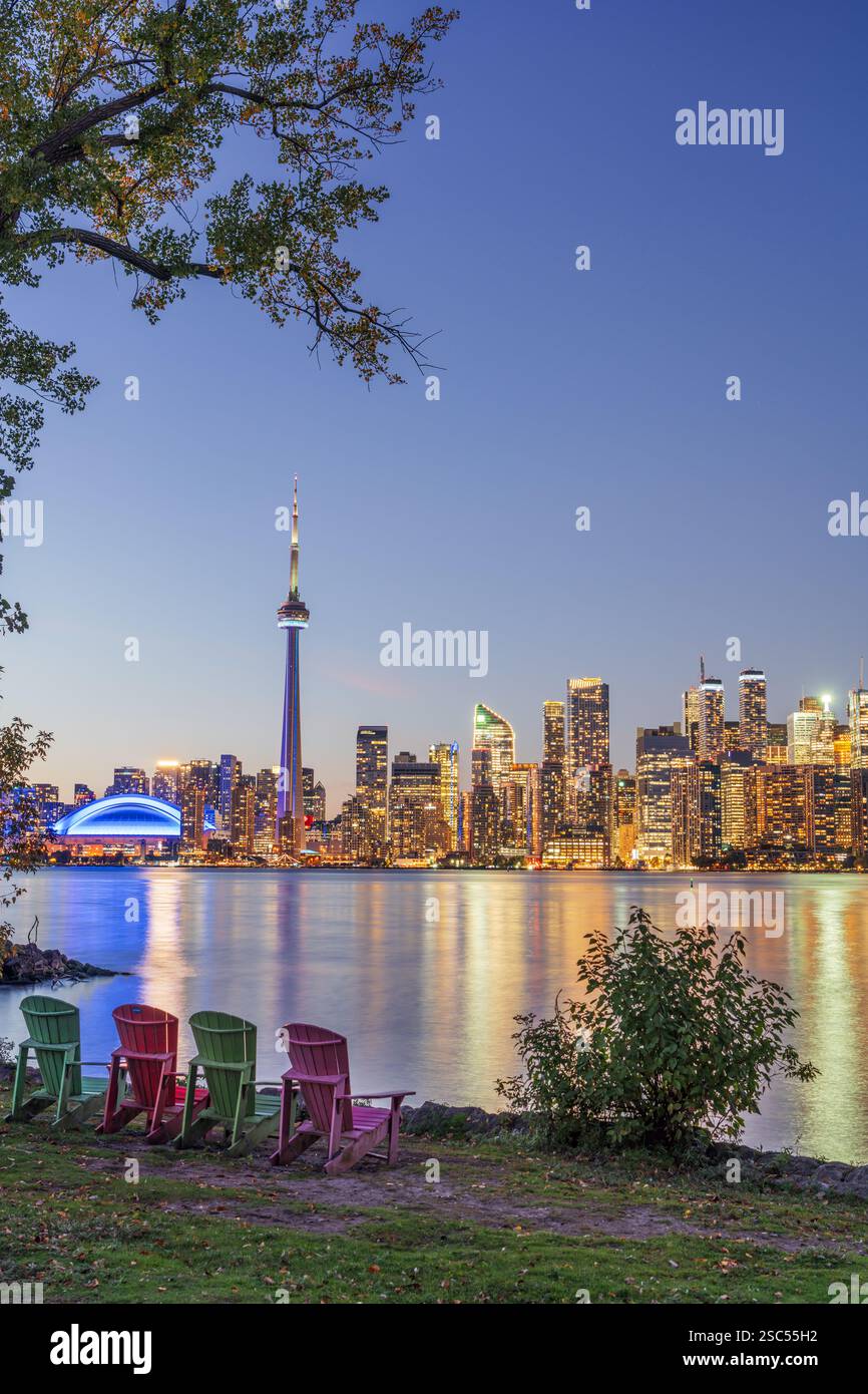 Skyline from toronto canada hi-res stock photography and images - Alamy