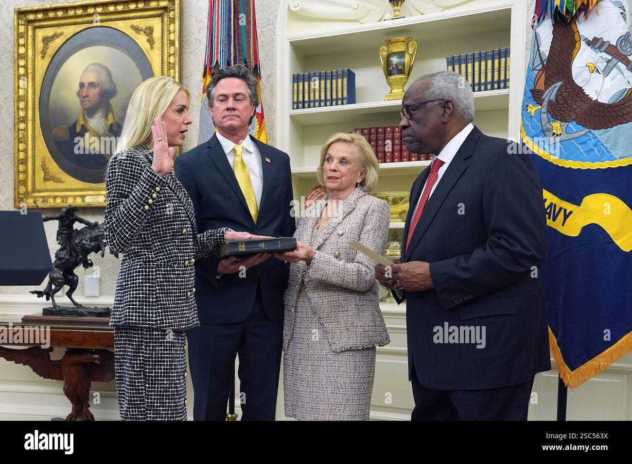 Pam Bondi is sworn in as Attorney General by Supreme Court Associate ...