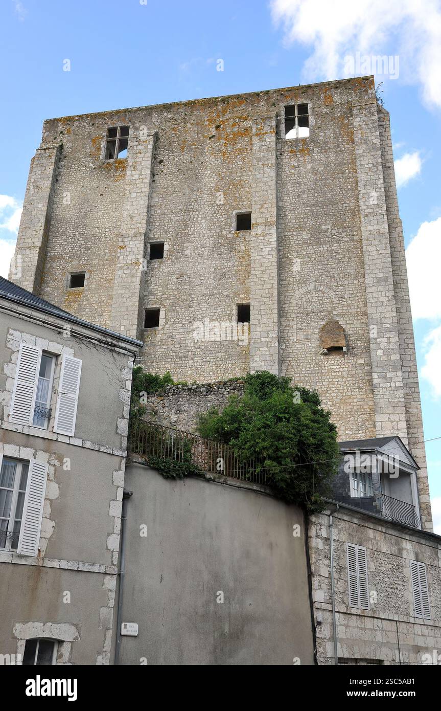 Beaugency castle hi-res stock photography and images - Alamy