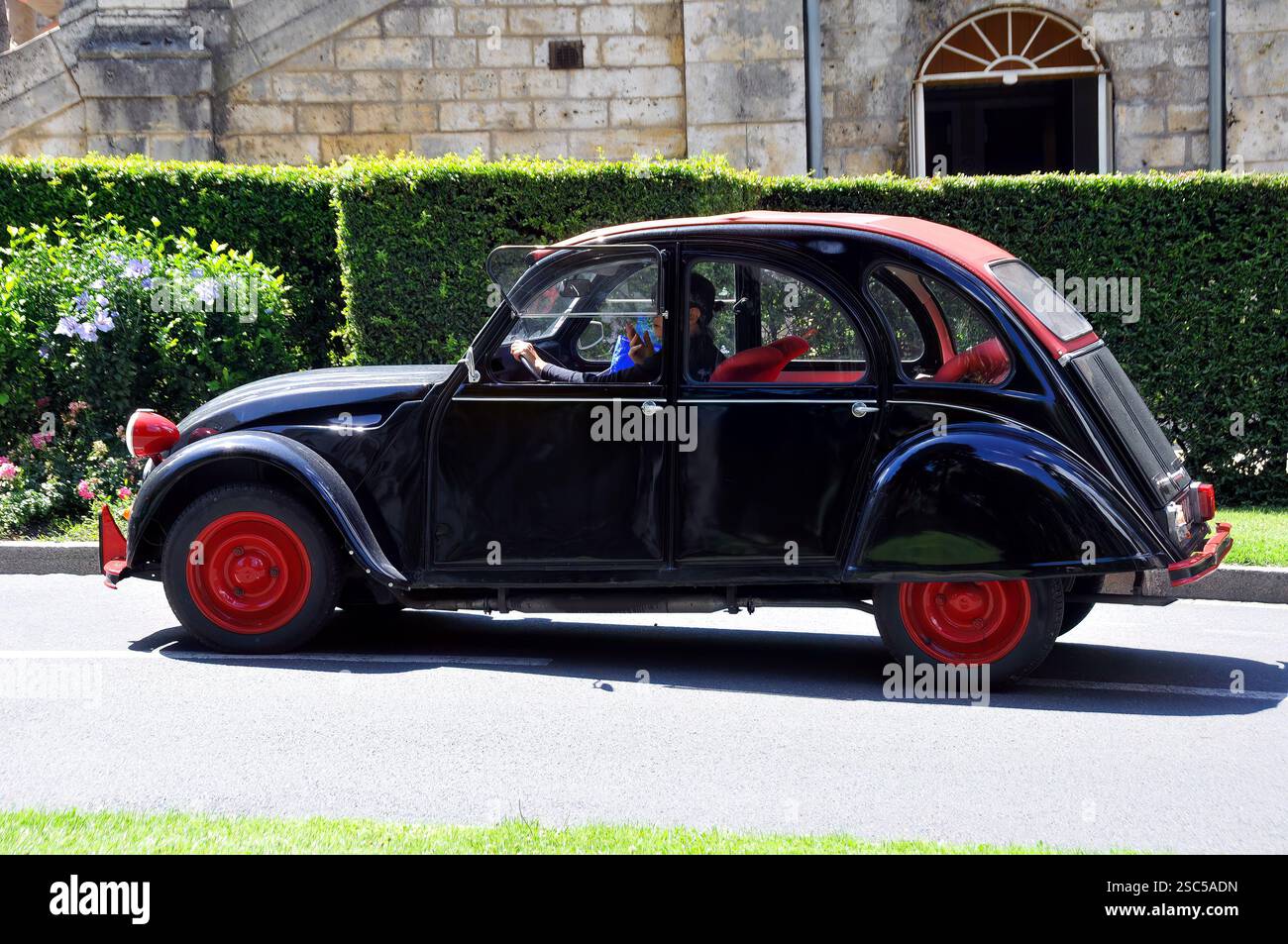 Citroen 2 CV Charleston car, Blois, France, Europe Stock Photo - Alamy