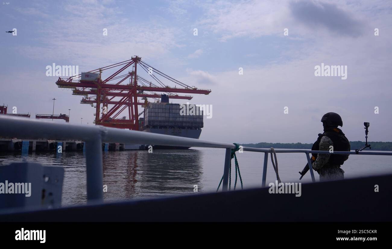 GYE PORT CONTROL Guayaquil, Wednesday, February 05, 2025 Following ...