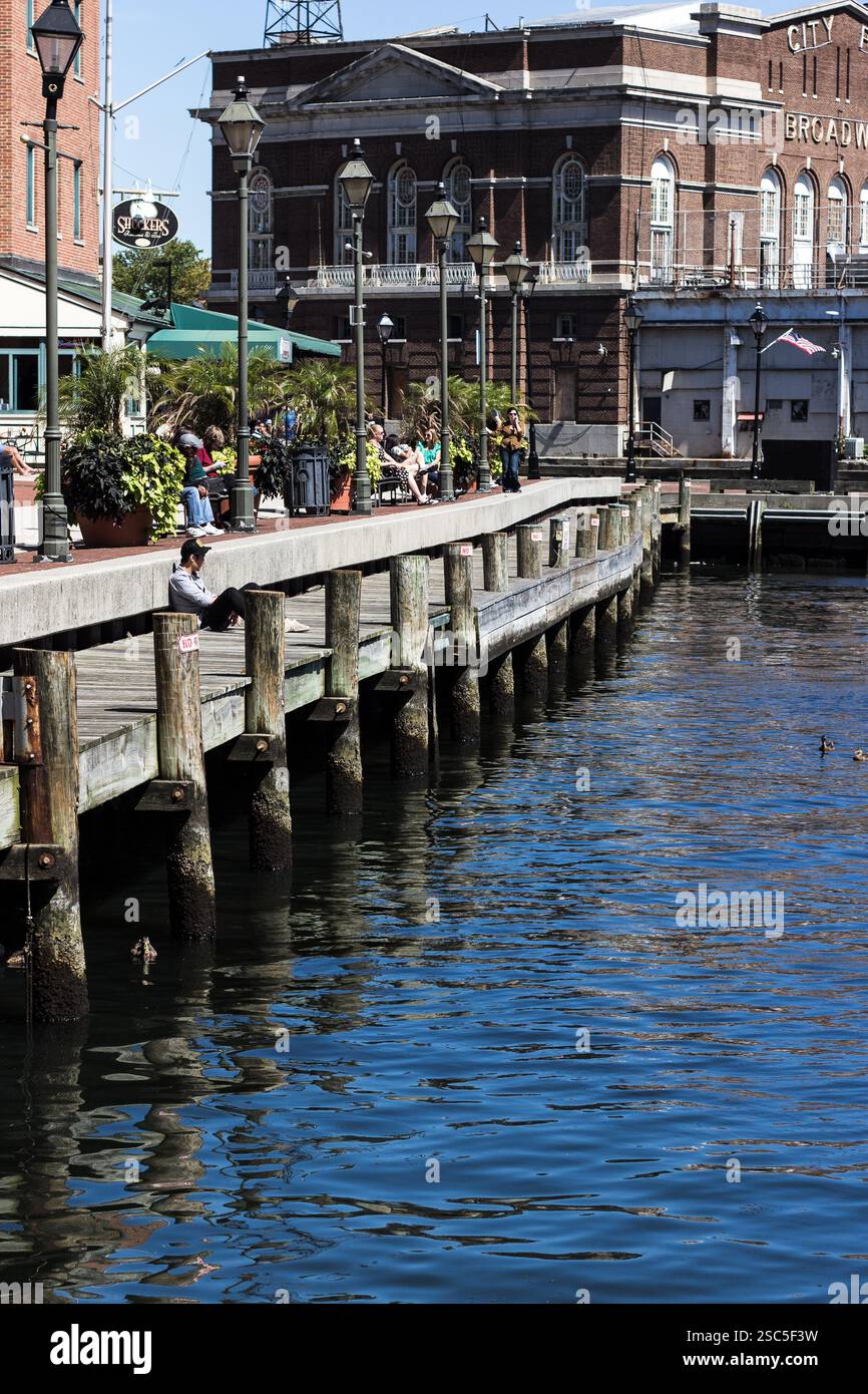 Broadway pier hi-res stock photography and images - Alamy
