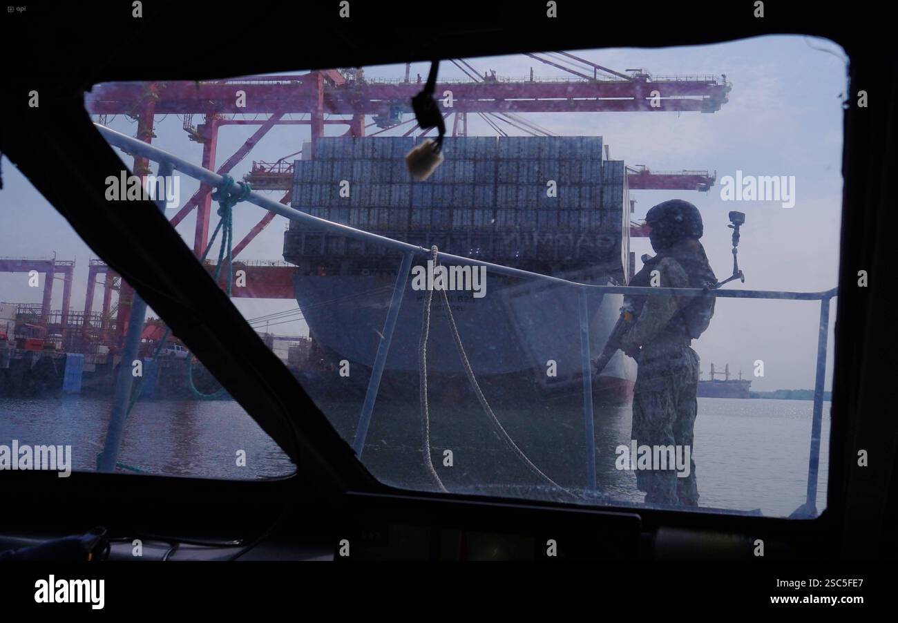 GYE PORT CONTROL Guayaquil, Wednesday, February 05, 2025 Following ...