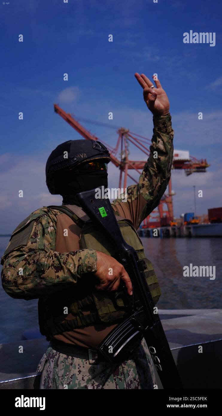 GYE PORT CONTROL Guayaquil, Wednesday, February 05, 2025 Following ...