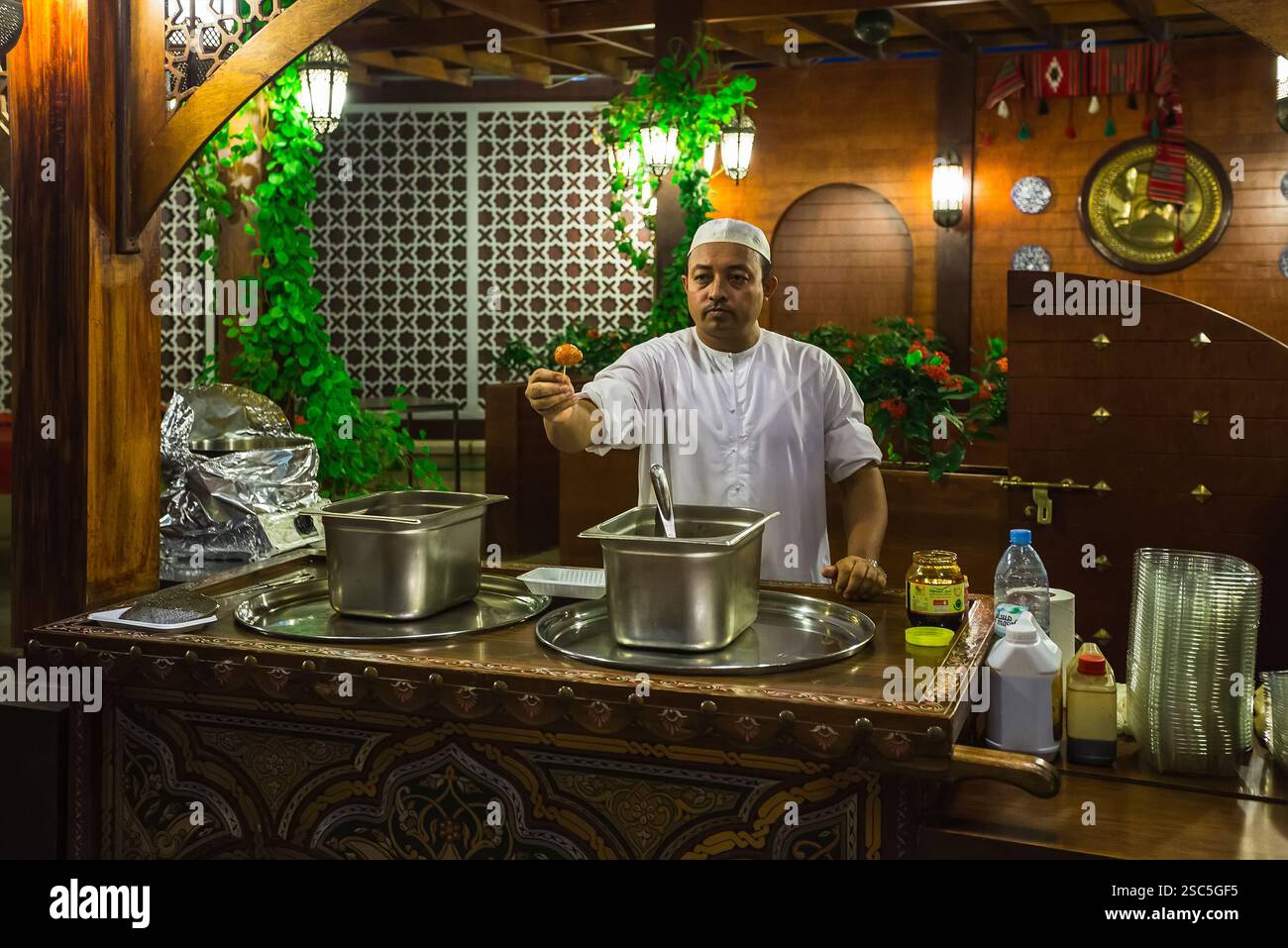DUBAI, UAE - NOVEMBER 3: Street cafe in Dubai Marina. In the city of ...