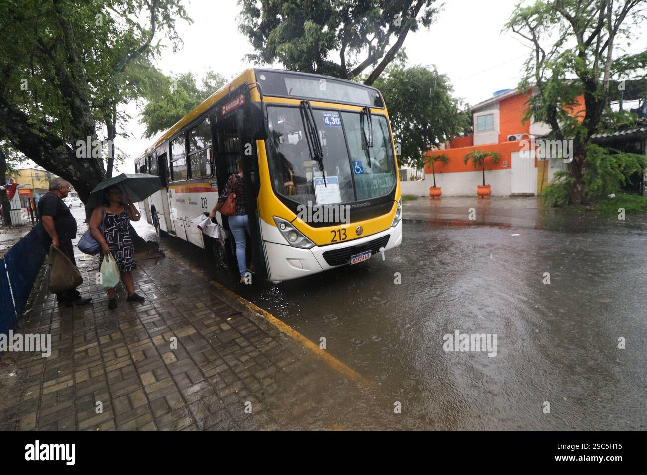 Recife, Brazil. 05th Feb, 2025. PE - RECIFE - 02/05/2025 - RECIFE, RAIN ...