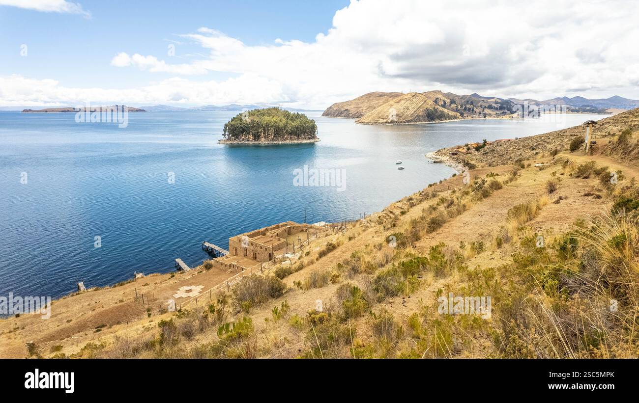 Sun island in Titikaka lake Bolivia Stock Photo - Alamy