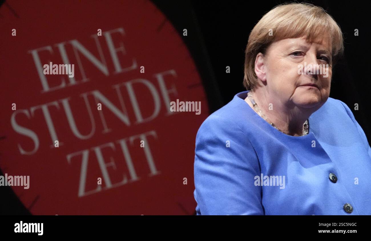 Hamburg, Germany. 05th Feb, 2025. Former Chancellor Angela Merkel (CDU ...