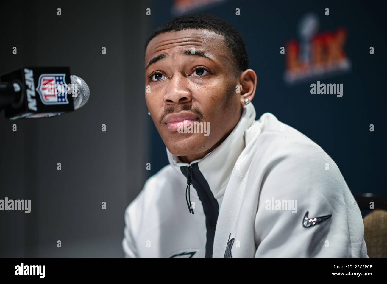 Philadelphia Eagles Wide Receiver #6 DeVonta Smith speaks to members of ...