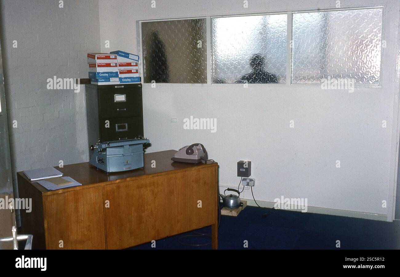 1970s office interior hi-res stock photography and images - Alamy