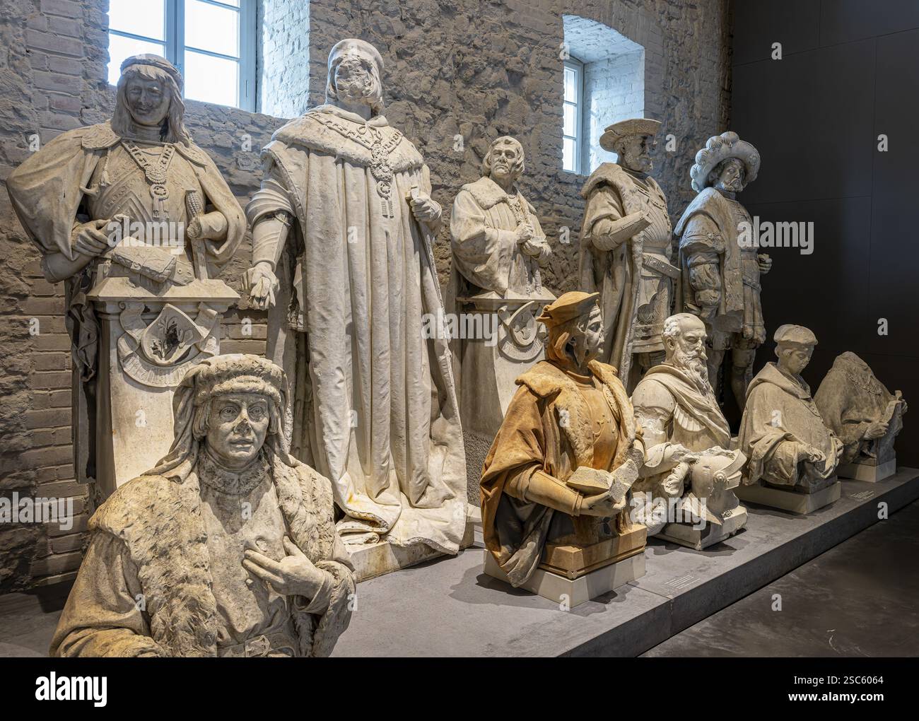 Proviantmagazin Zitadelle Spandau, Exhibition Unveiled, Figures ...