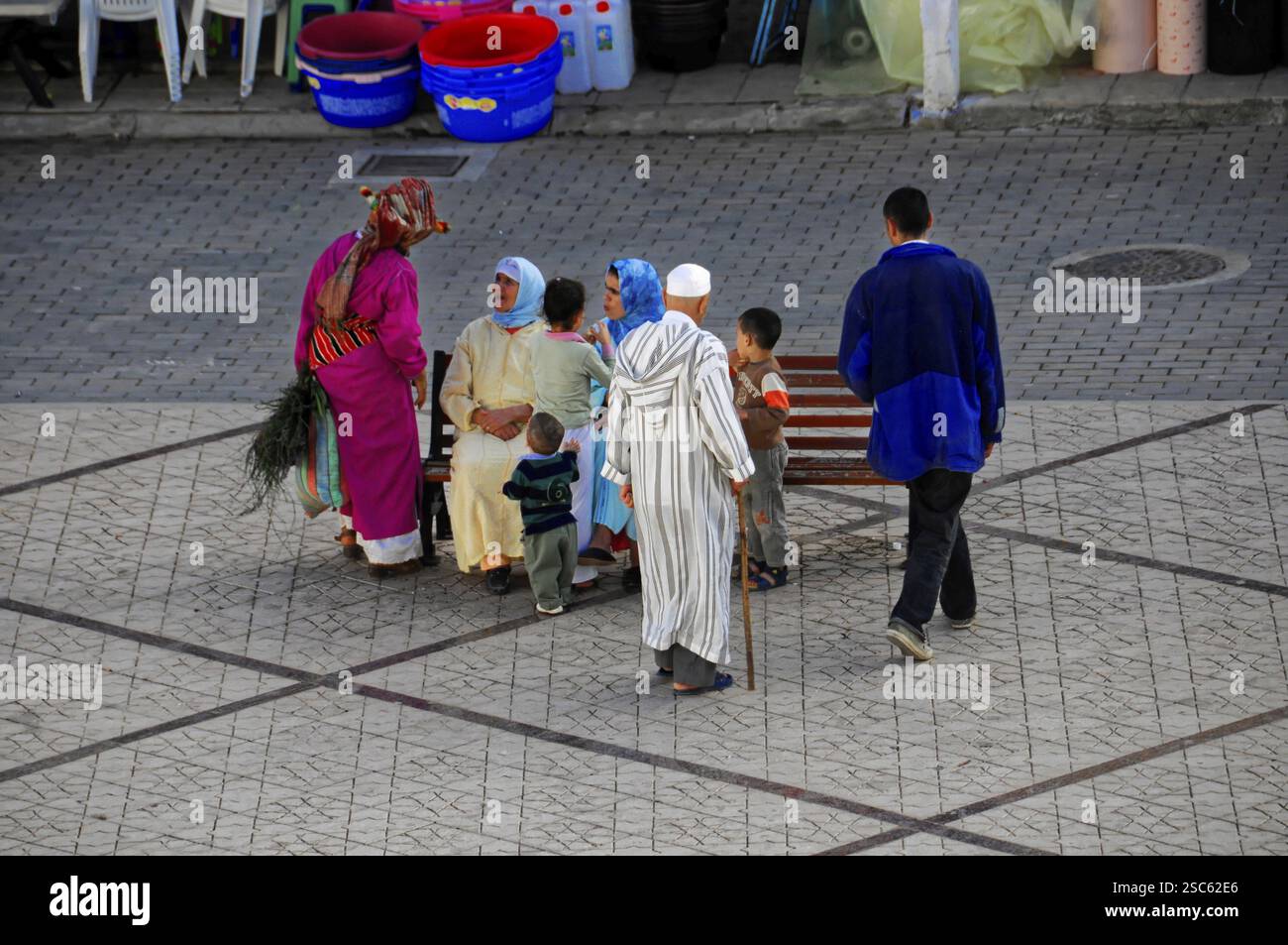 Chefchaouen, Rif Mountains, Morocco, People in traditional dress ...