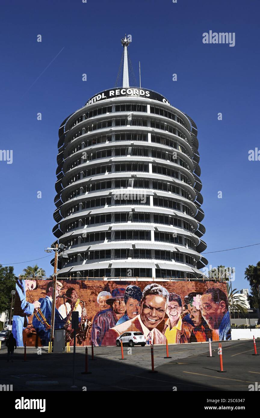 Capitol Tower, headquarters of Capitol Records in Hollywood, Los ...
