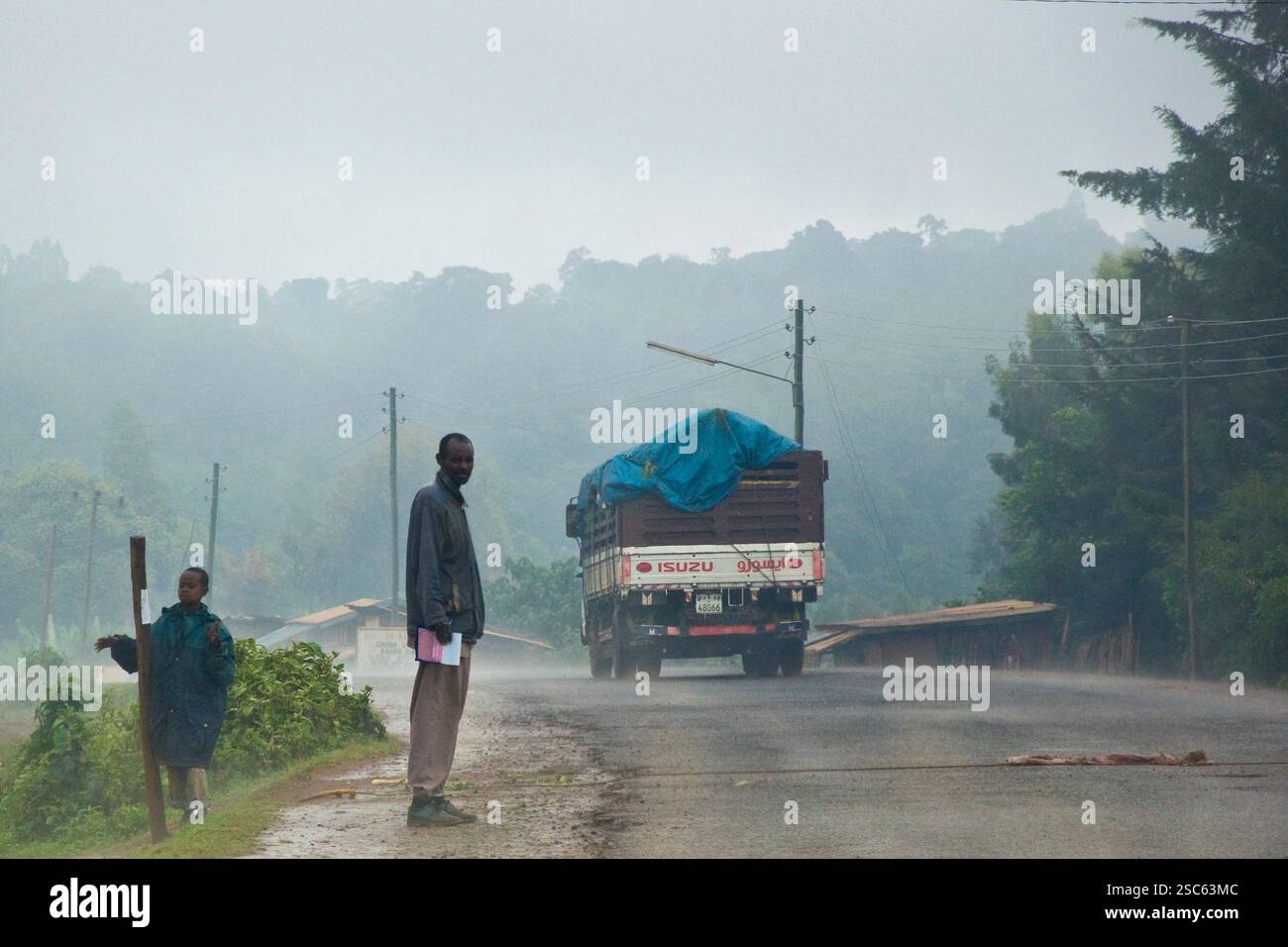 On The Road. Surrounding of Awasa. Ethiopia Stock Photo - Alamy