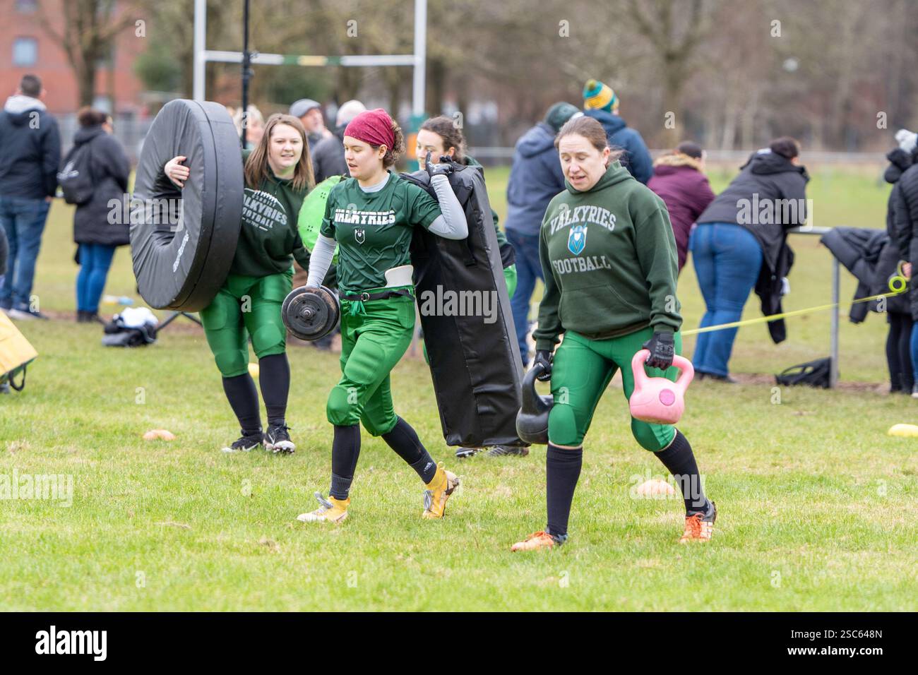 Female sportr hi-res stock photography and images - Alamy