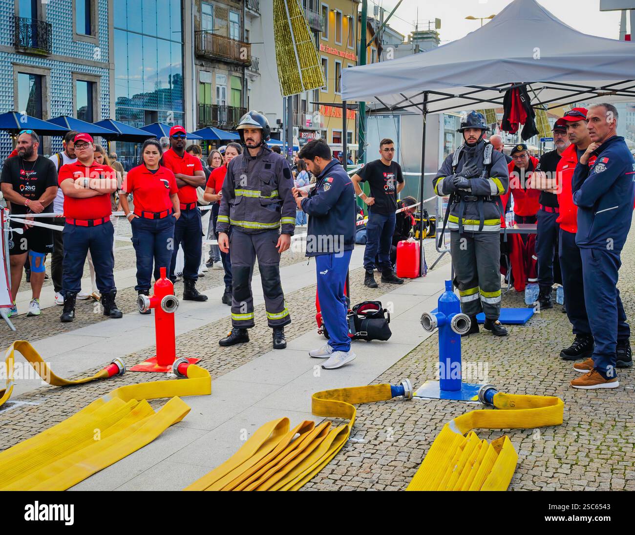 27 10 2024 - Porto, Portugal. Firefighters competition. Combat ...