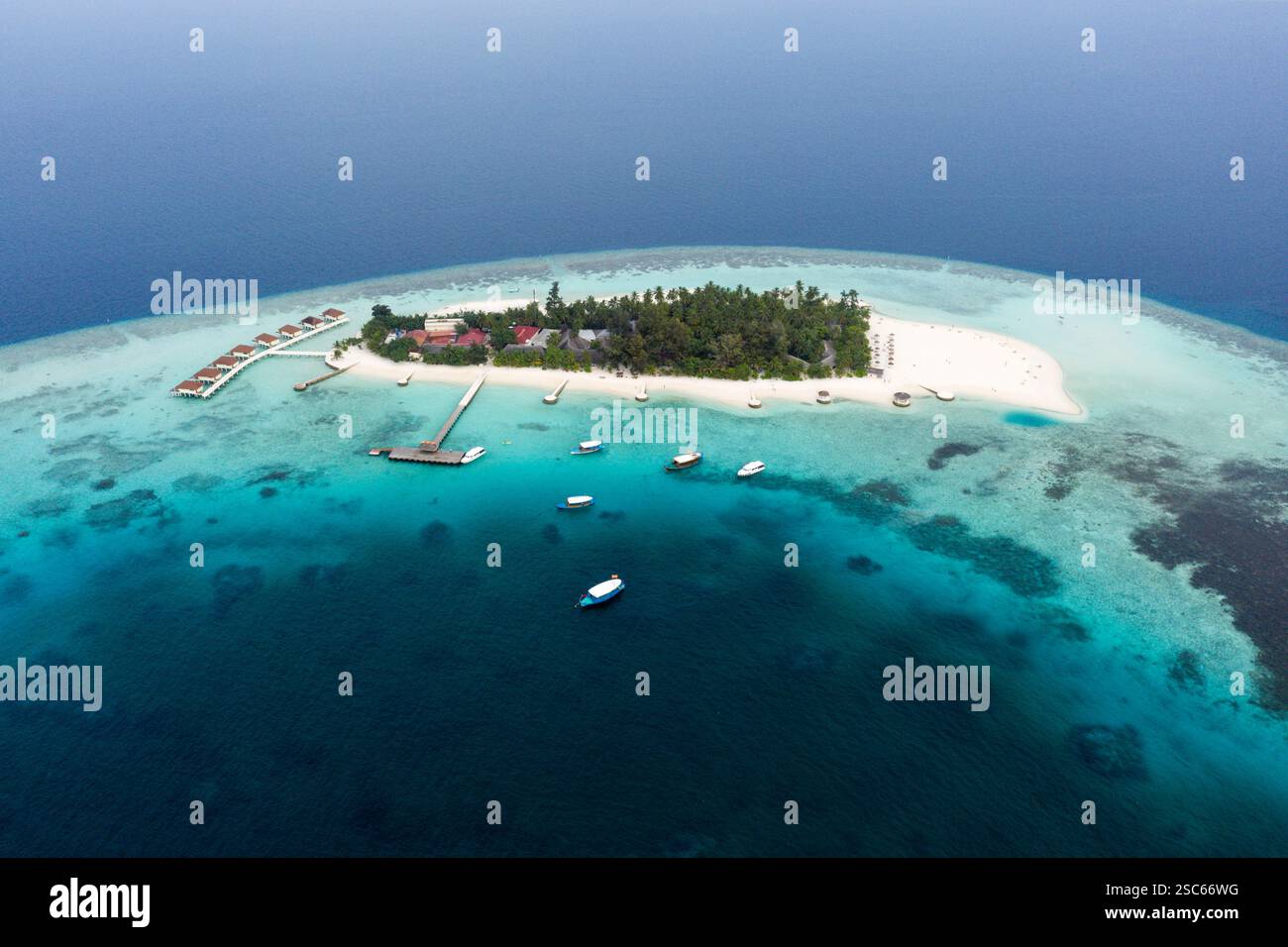 Holiday island Maayafushi Island Resort, North Ari Atoll, Indian Ocean ...