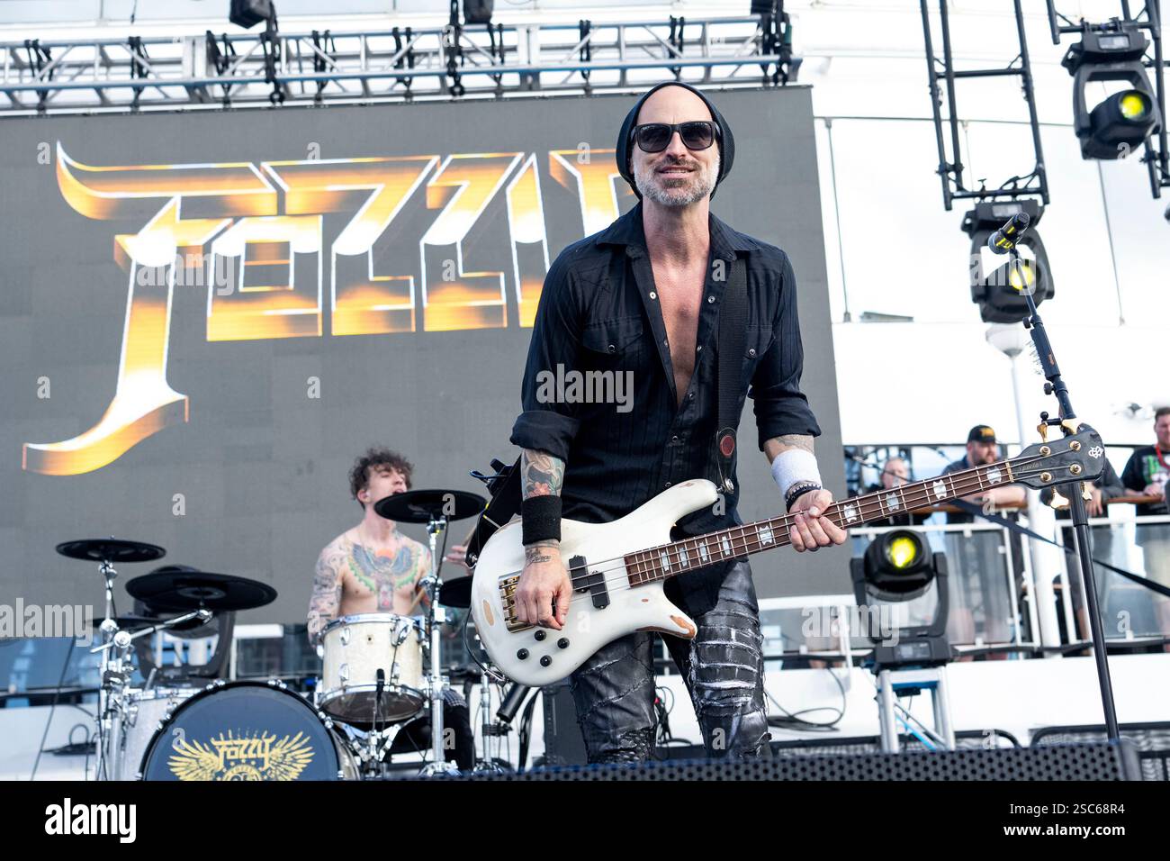 P. J. Farley of Fozzy perform during Chris Jericho's Rock 'N' Wrestling ...
