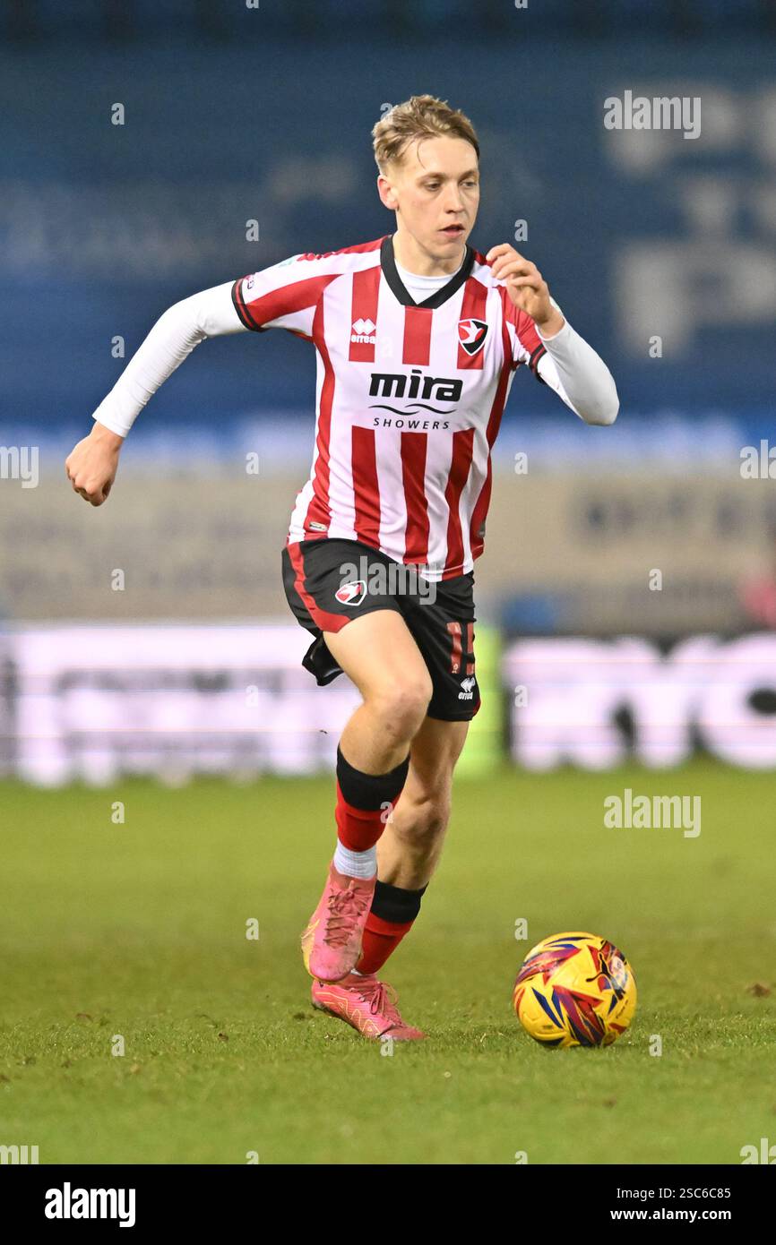 Jordan Thomas (15 Cheltenham Town) controls the ball during the EFL ...