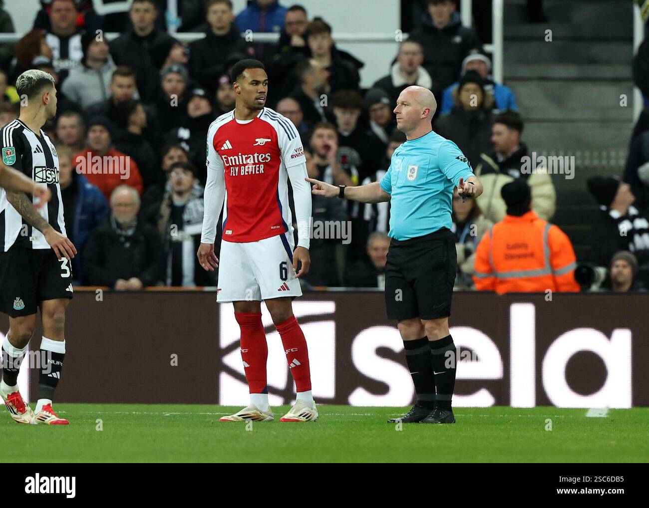 Newcastle Upon Tyne, UK. 5th Feb, 2025. Referee Simon Hooper disallows ...