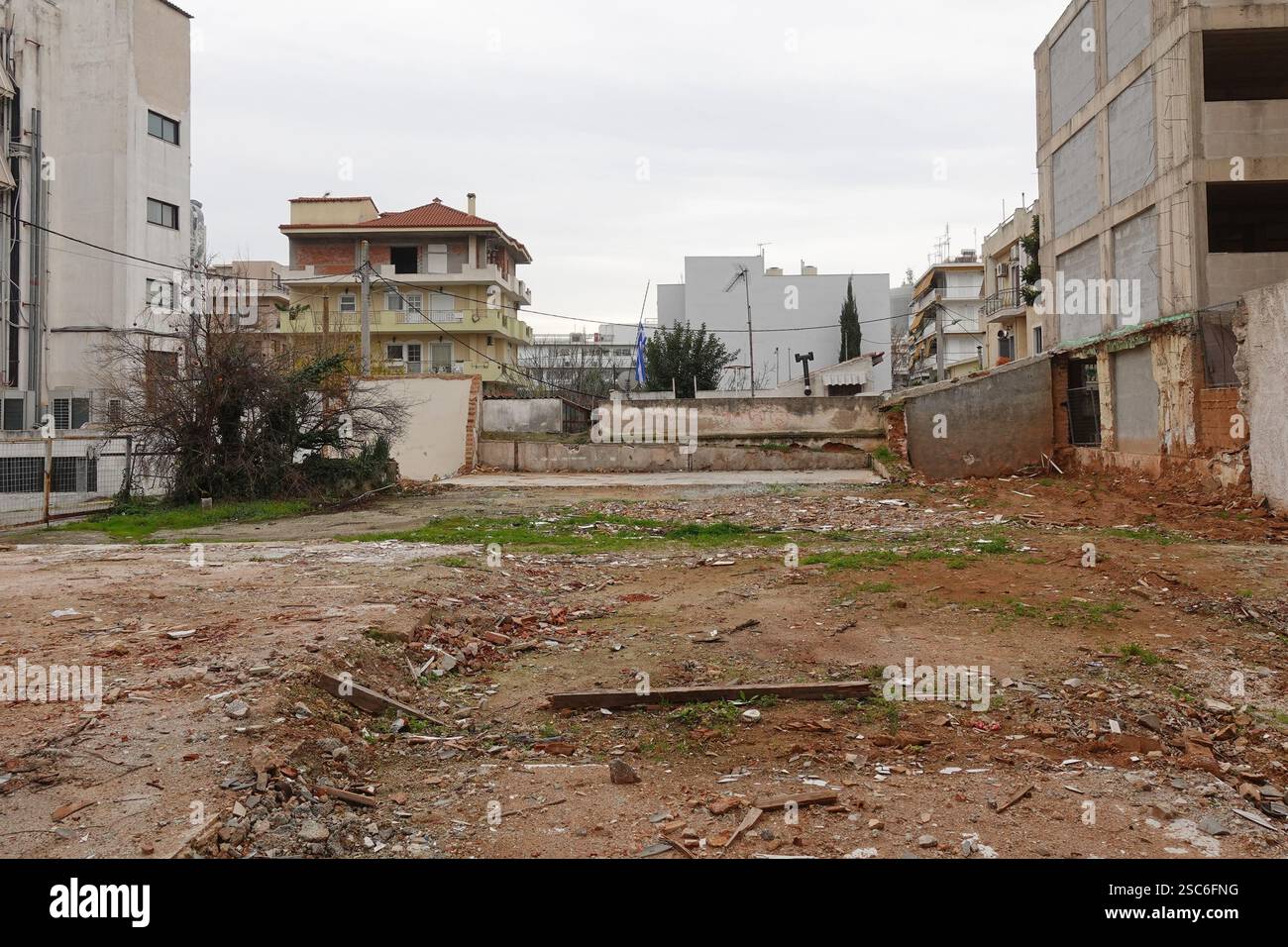 Vacant city lot hi-res stock photography and images - Alamy