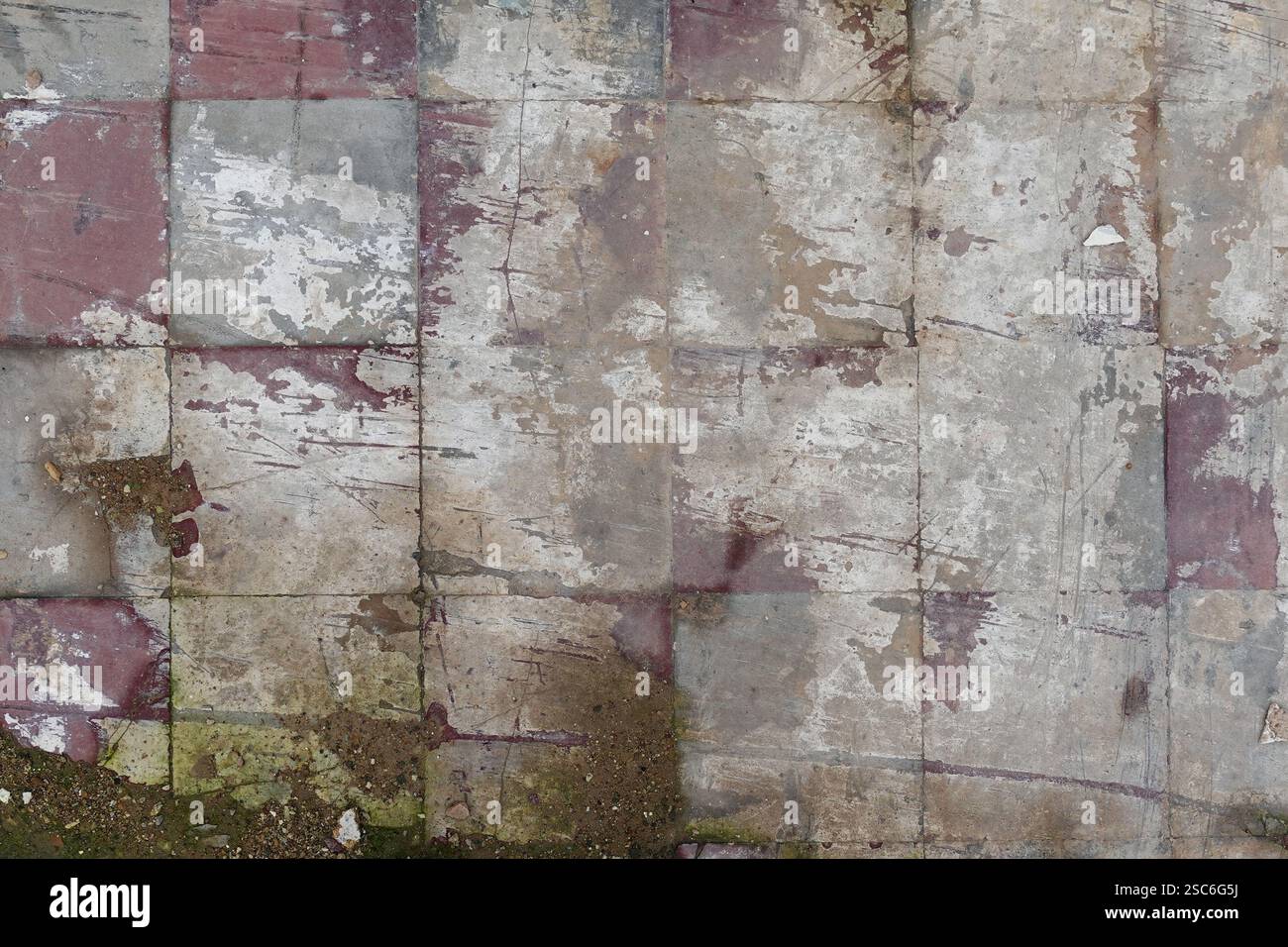 Old broken floor tiles vintage dirty checkerboard flooring background ...