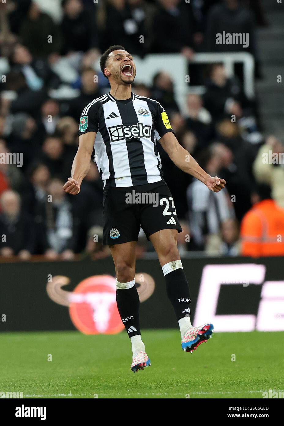 Newcastle Upon Tyne, England, 5th February 2025. Jacob Murphy of ...