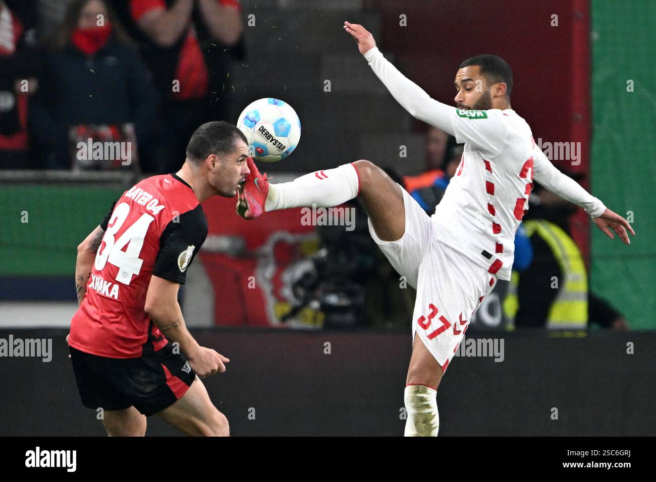 Leverkusen, Germany. 05th Feb, 2025. Soccer, DFB Cup, Bayer 04 Leverkusen - 1 FC Cologne ...