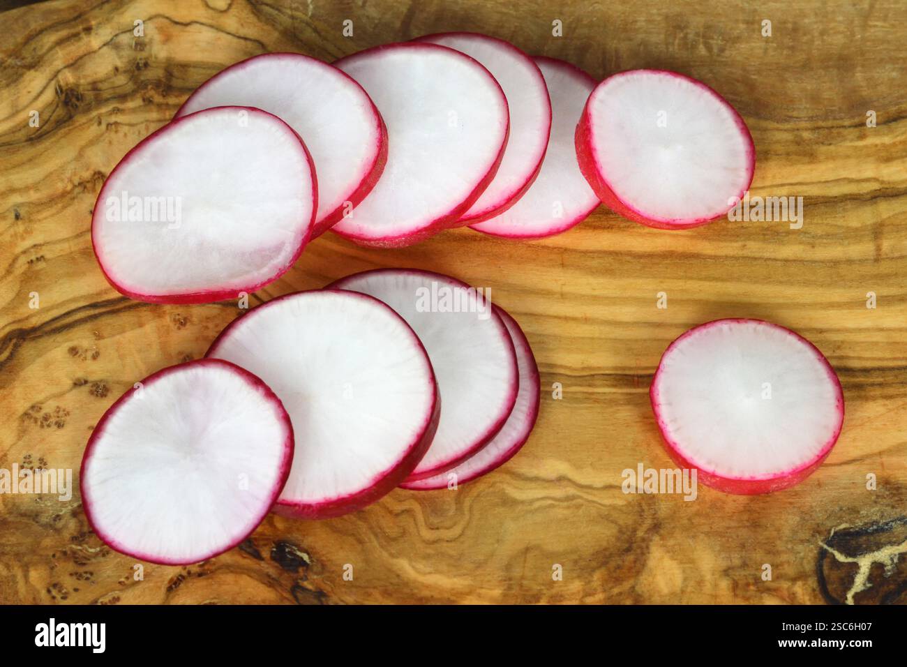 Top view fresh radish slices hi-res stock photography and images - Alamy