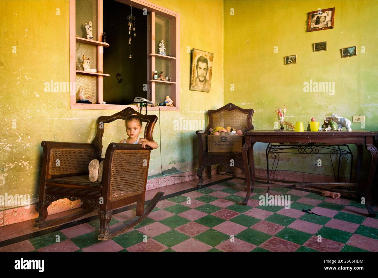 Inside cuban house hi-res stock photography and images - Alamy