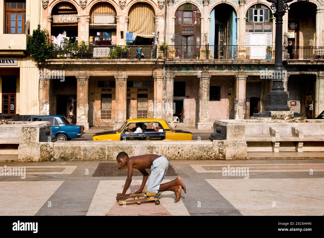 Cuba. Havana. Kids Playing In the Prado Stock Photo - Alamy