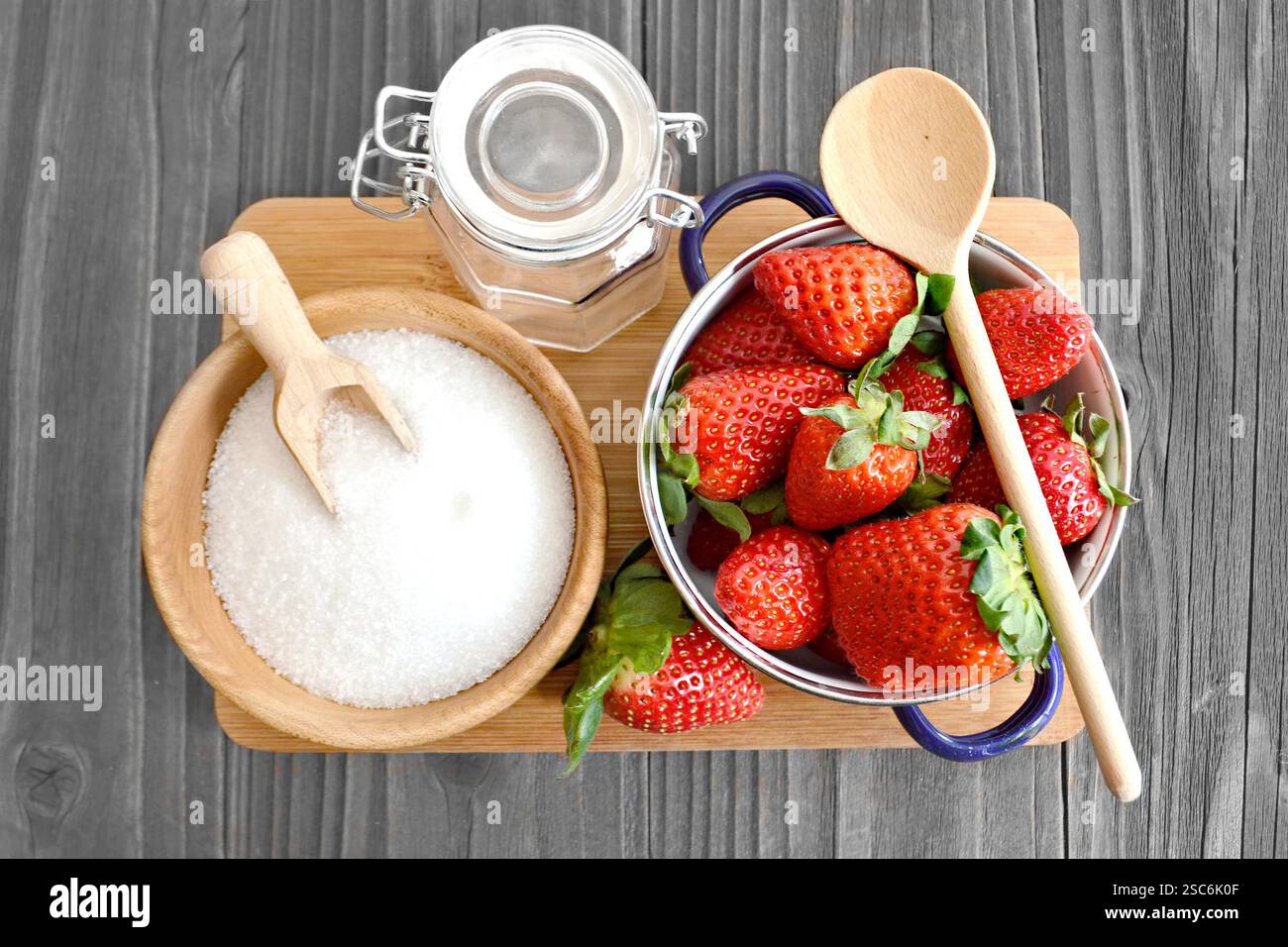 Preparing strawberry jam Stock Photo - Alamy