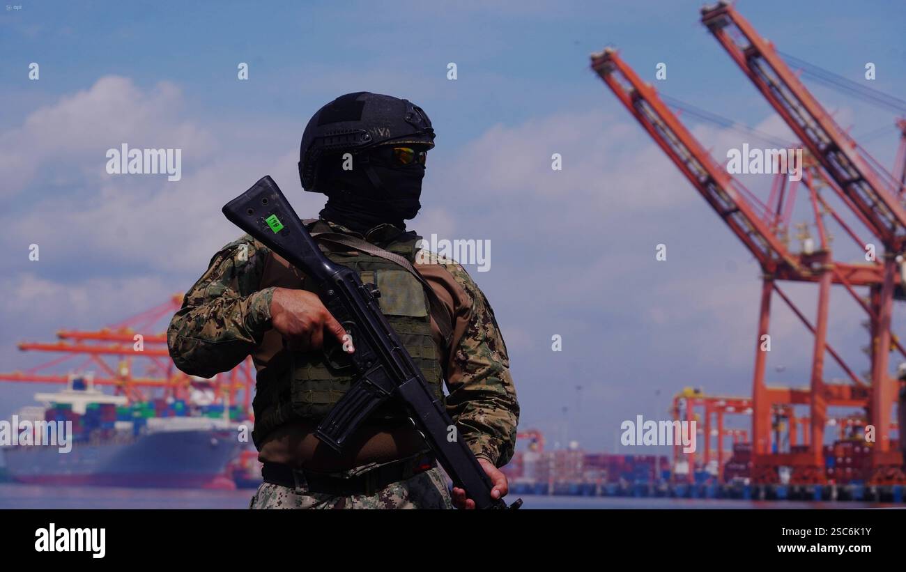 GYE PORT CONTROL Guayaquil, Wednesday, February 05, 2025 Following ...