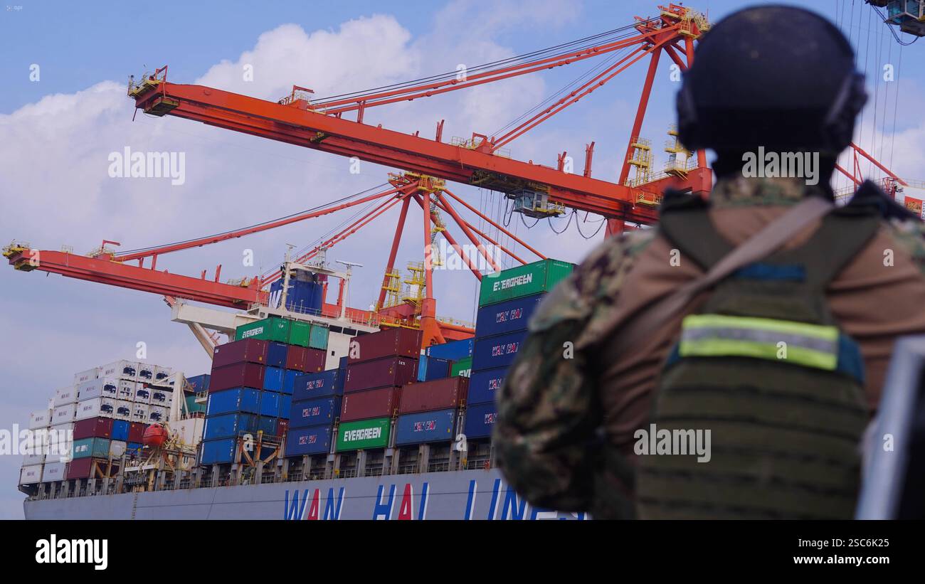 GYE PORT CONTROL Guayaquil, Wednesday, February 05, 2025 Following ...