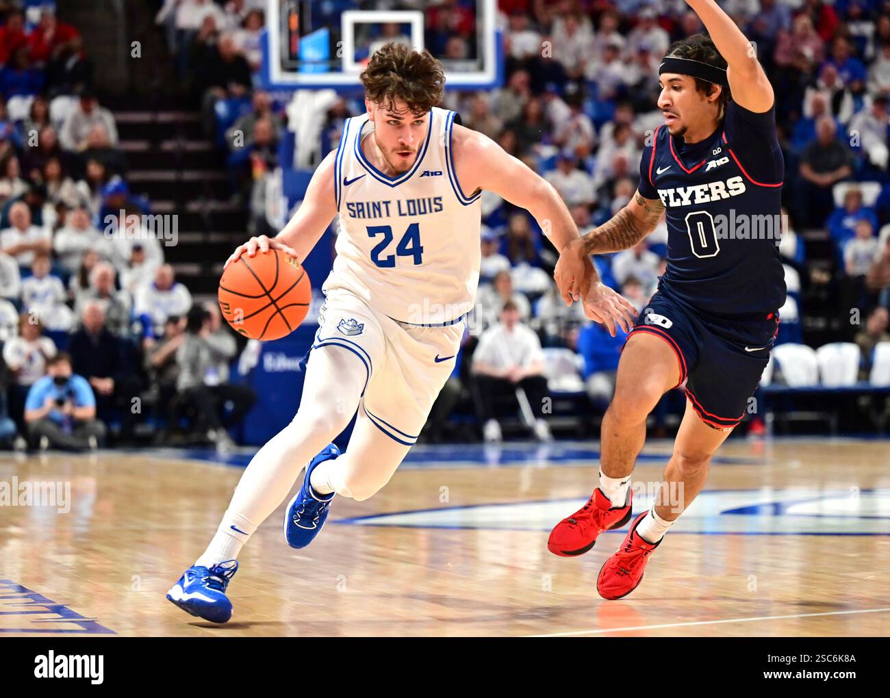 ST. LOUIS, MO - JANUARY 31: Saint Louis guard Gibson Jimerson (24 ...