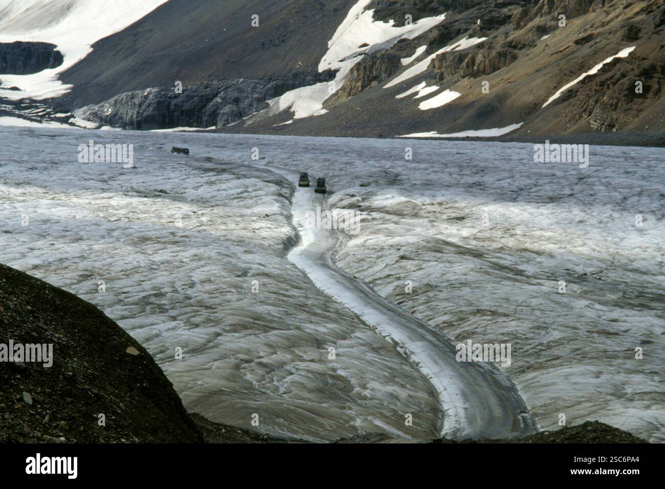 Colombia icefield snocoach hi-res stock photography and images - Alamy