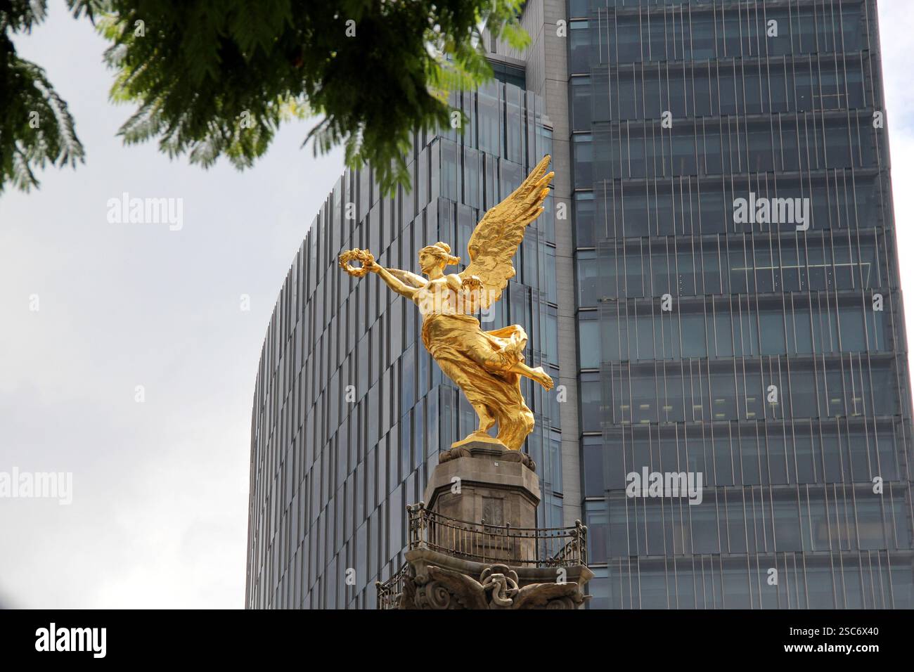 Mexico City, Mexico - Aug 23 2023: The Angel of Independence Monument ...