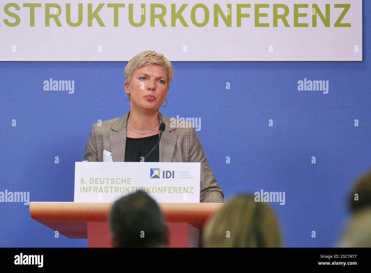 Berlin, Deutschland, 04.12.2024: Haus der Bundespressekonferenz: 6 ...