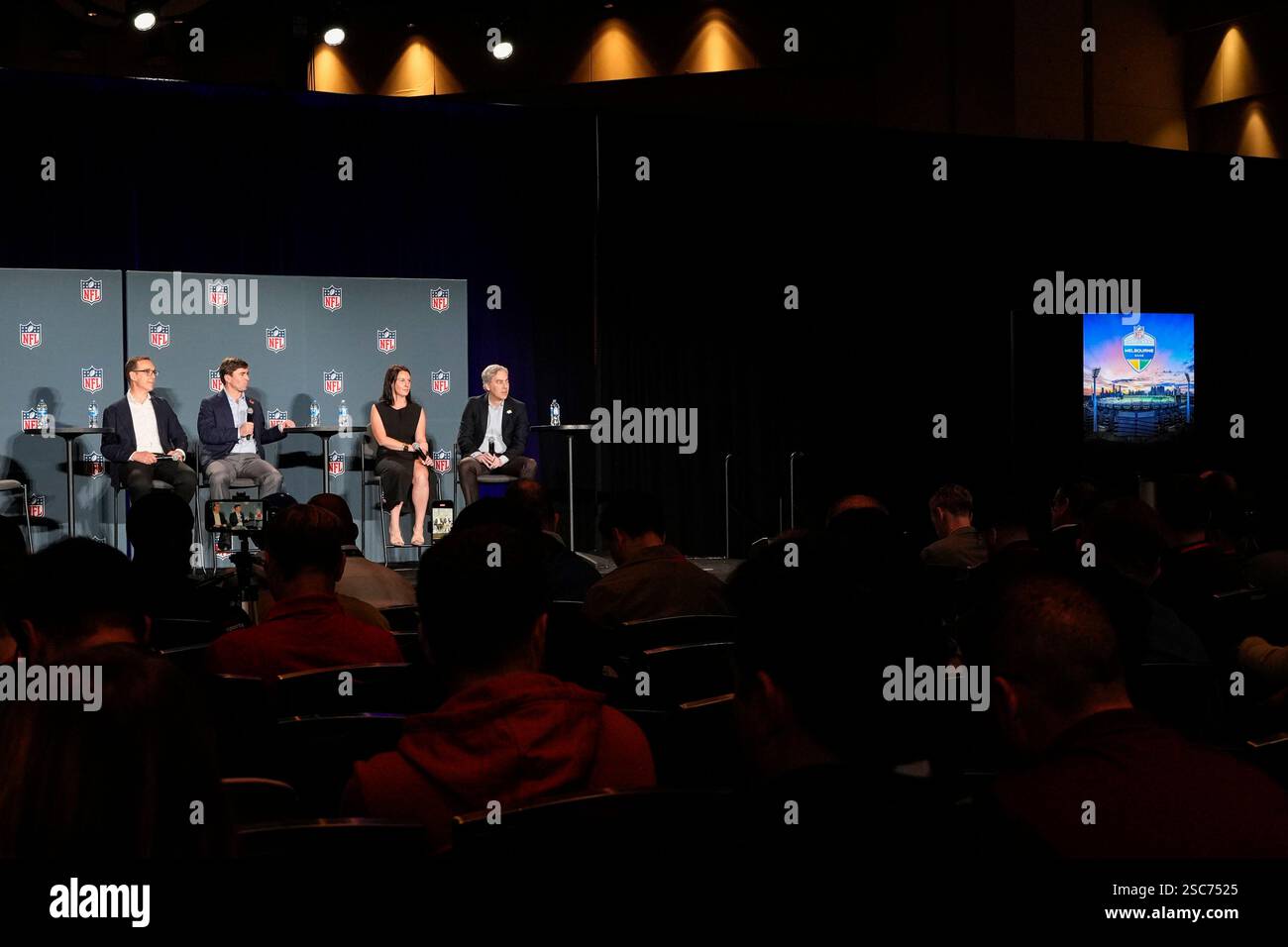 (Left to right) Steve Dimopoulos, Victoria's Minister for Tourism ...