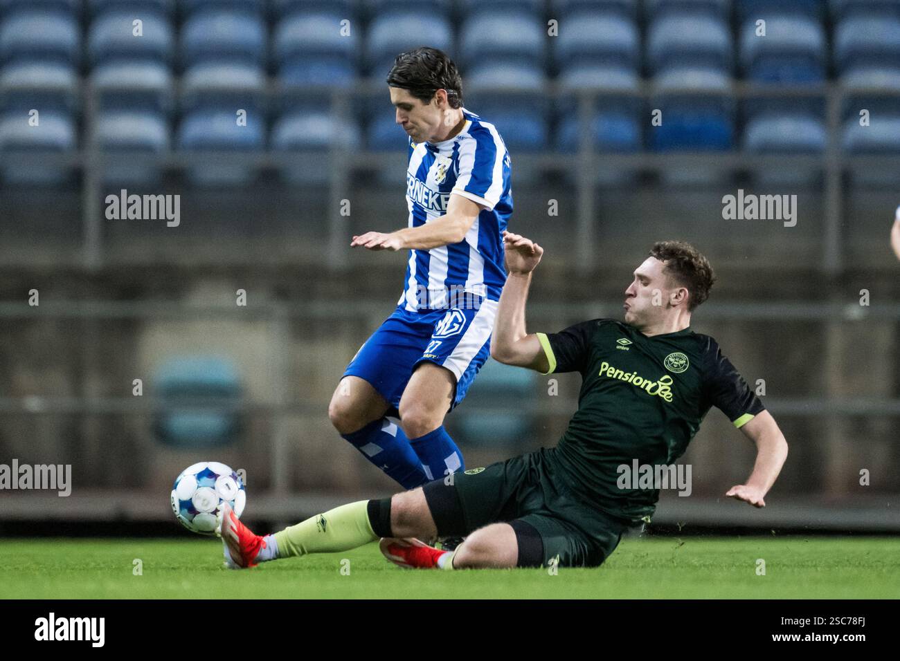 250205 Adam Carlén of IFK Göteborg and Iwan Morgan of Brentford B ...