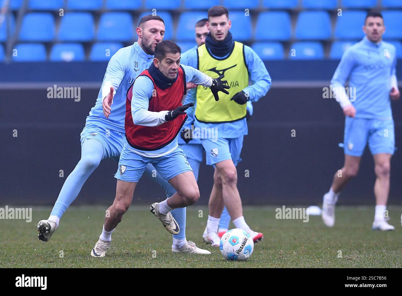 Bochum, Germany. 05th Feb, 2025. Fussball 1. Bundesliga Training VfL ...