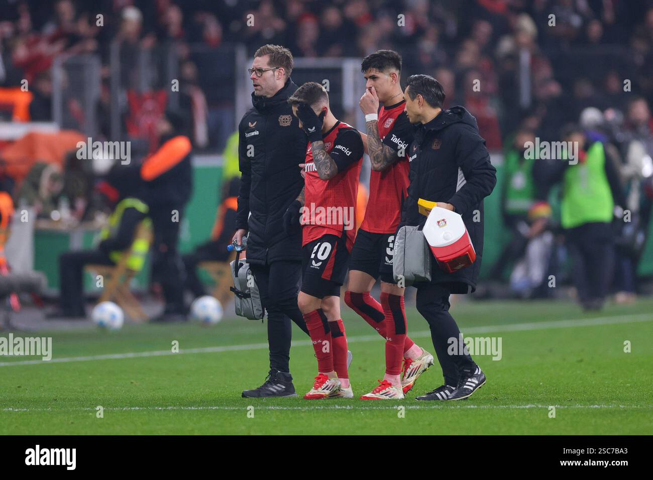 Leverkusen, Deutschland. 05th Feb, 2025. 05.02.2025, Viertelfinale im DFB-Pokal zwischen Bayer ...
