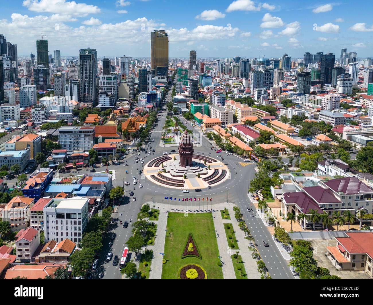 Aerial view of Independence Monument in city center with roundabout and ...