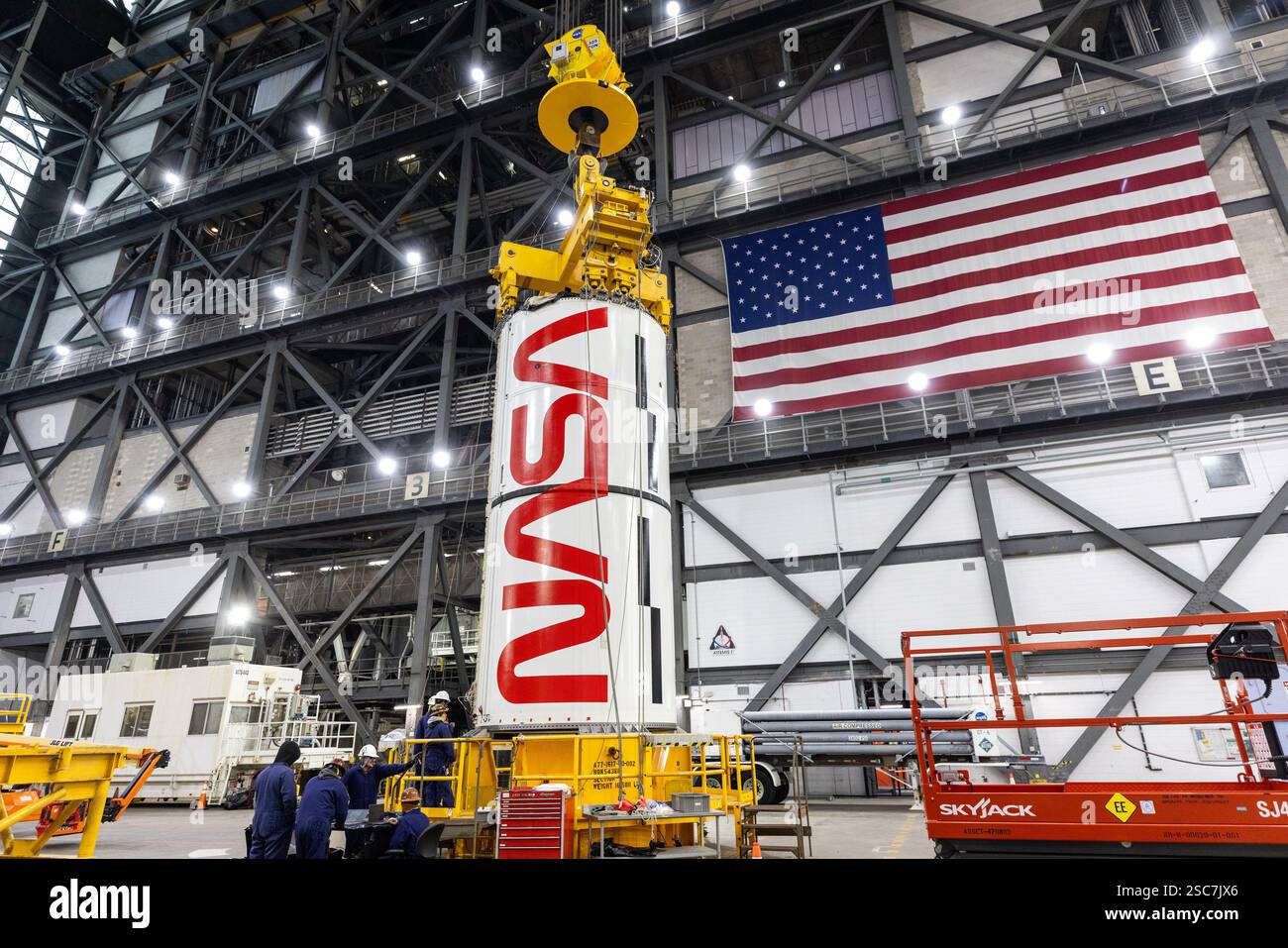 KSC, Florida, USA. 24th Jan, 2025. Engineers and technicians with NASA's Exploration Ground ...