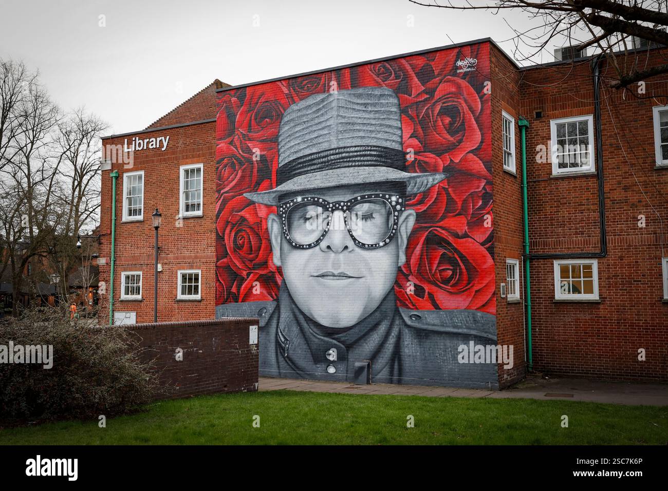 Elton John Mural on Watford Town Library, Watford, Hertfordshire ...
