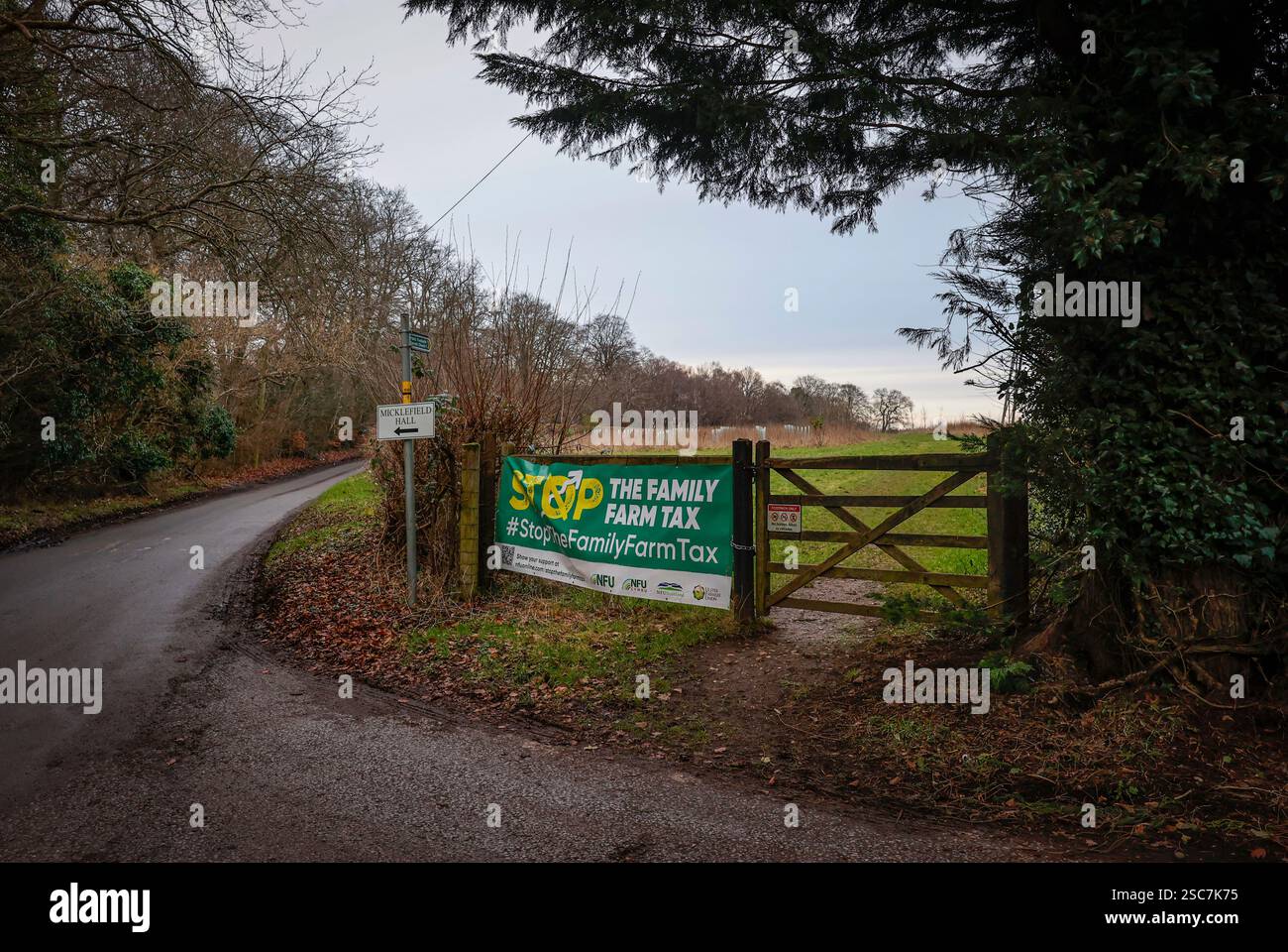 A 'Stop the Family Farm Tax 'petition Banner, outside a farm in Sarratt ...