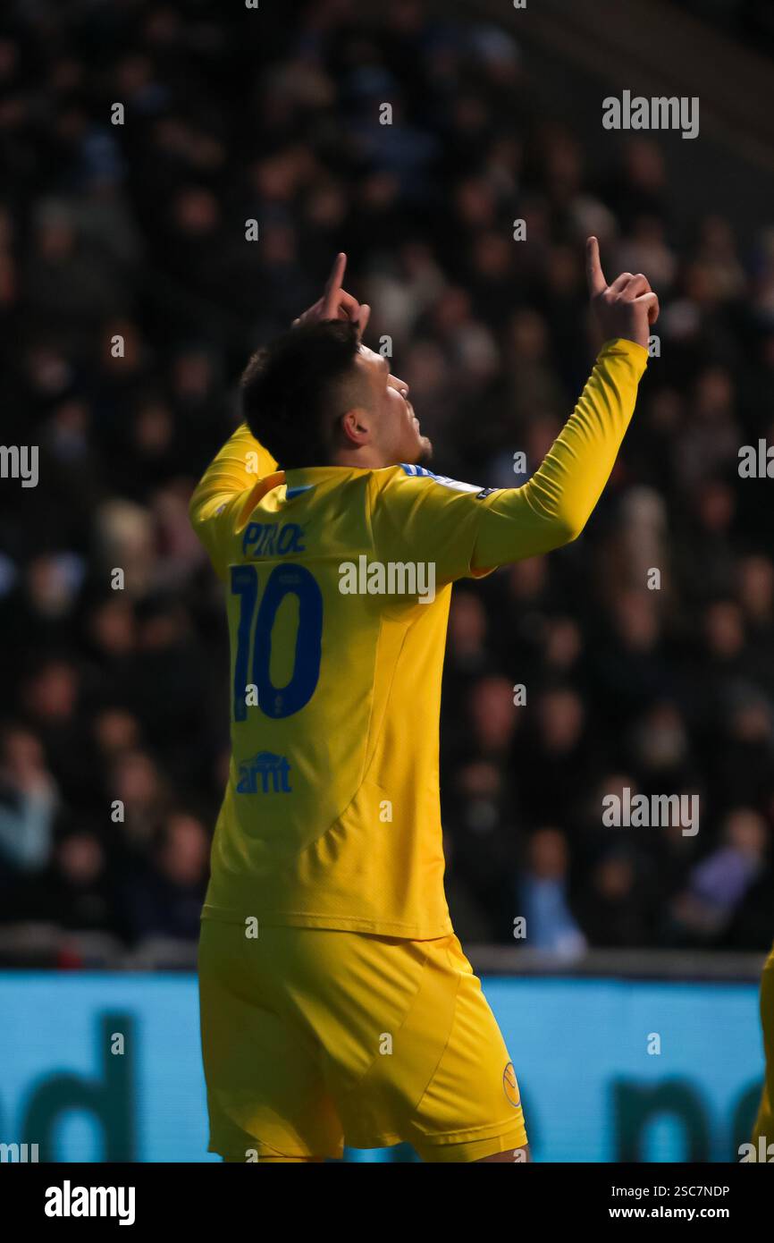 Joël Piroe of Leeds United celebrates scoring his team’s first goal to ...