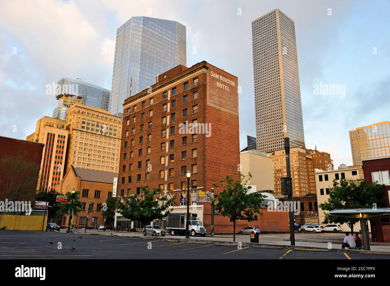 Sam Houston Hotel building in Prairie St, Downtown Houston, Texas ...