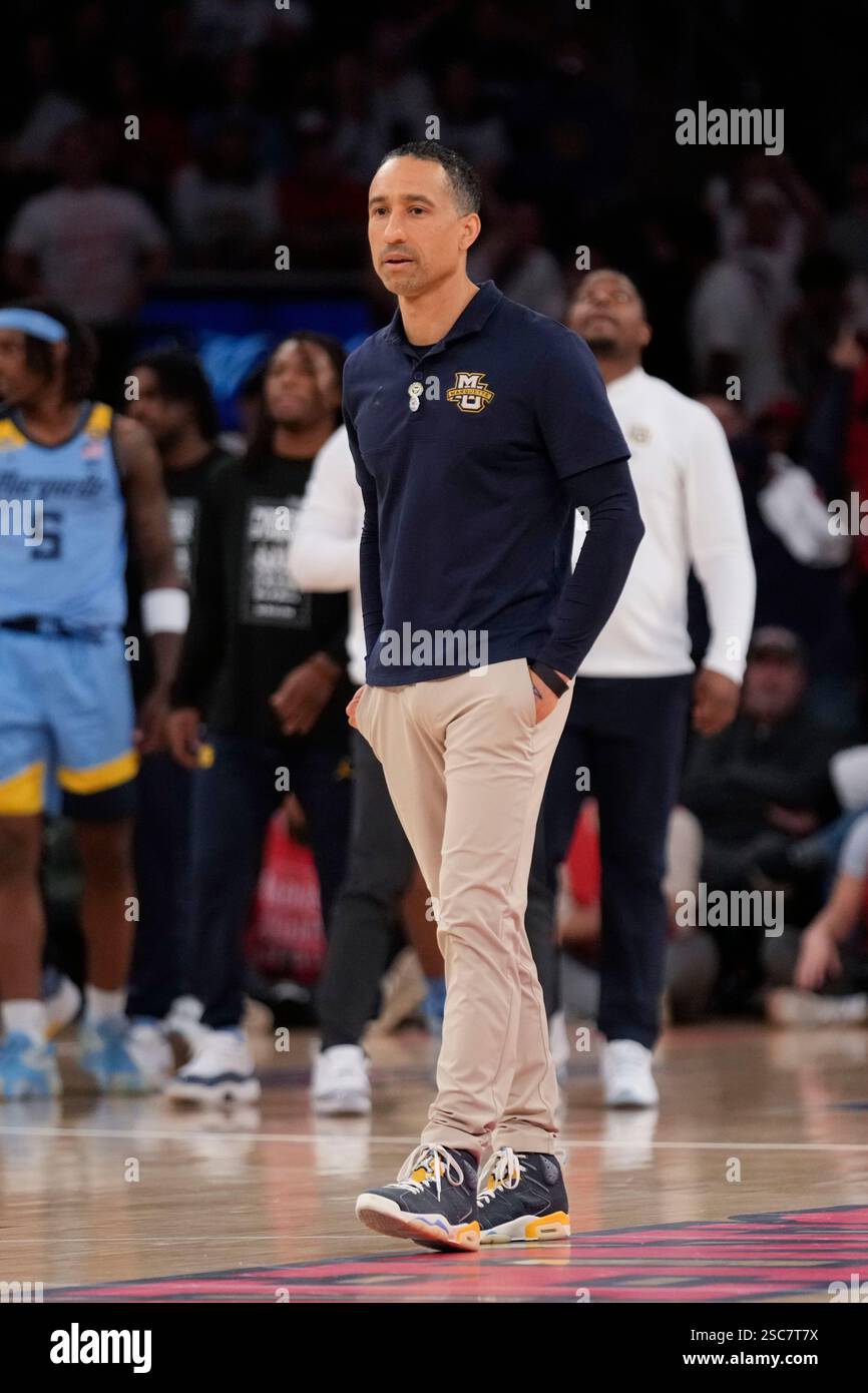Marquette head coach Shaka Smart during the first half of an NCAA ...