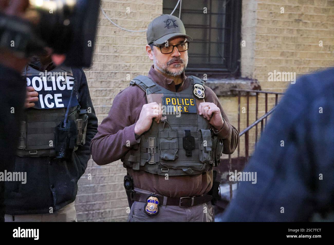 ICE fugitive teams, joined by DHS Secretary Kristi Noem and Trump ...